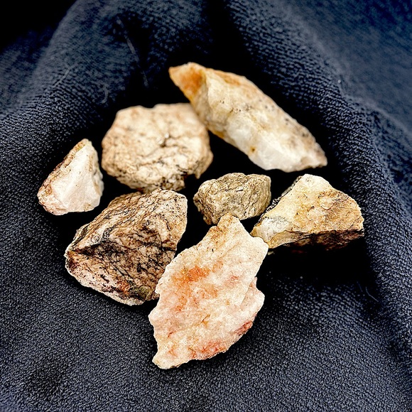 Other | 5lbs Uncleaned Handpicked Raw Quartzite | Poshmark